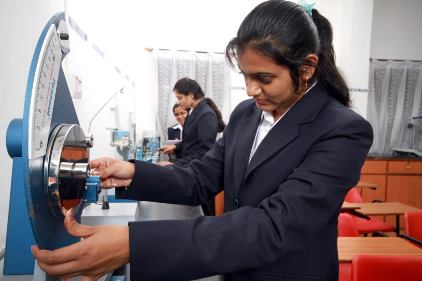 Laboratories - Fashion Designing Courses/Colleges in Bangalore